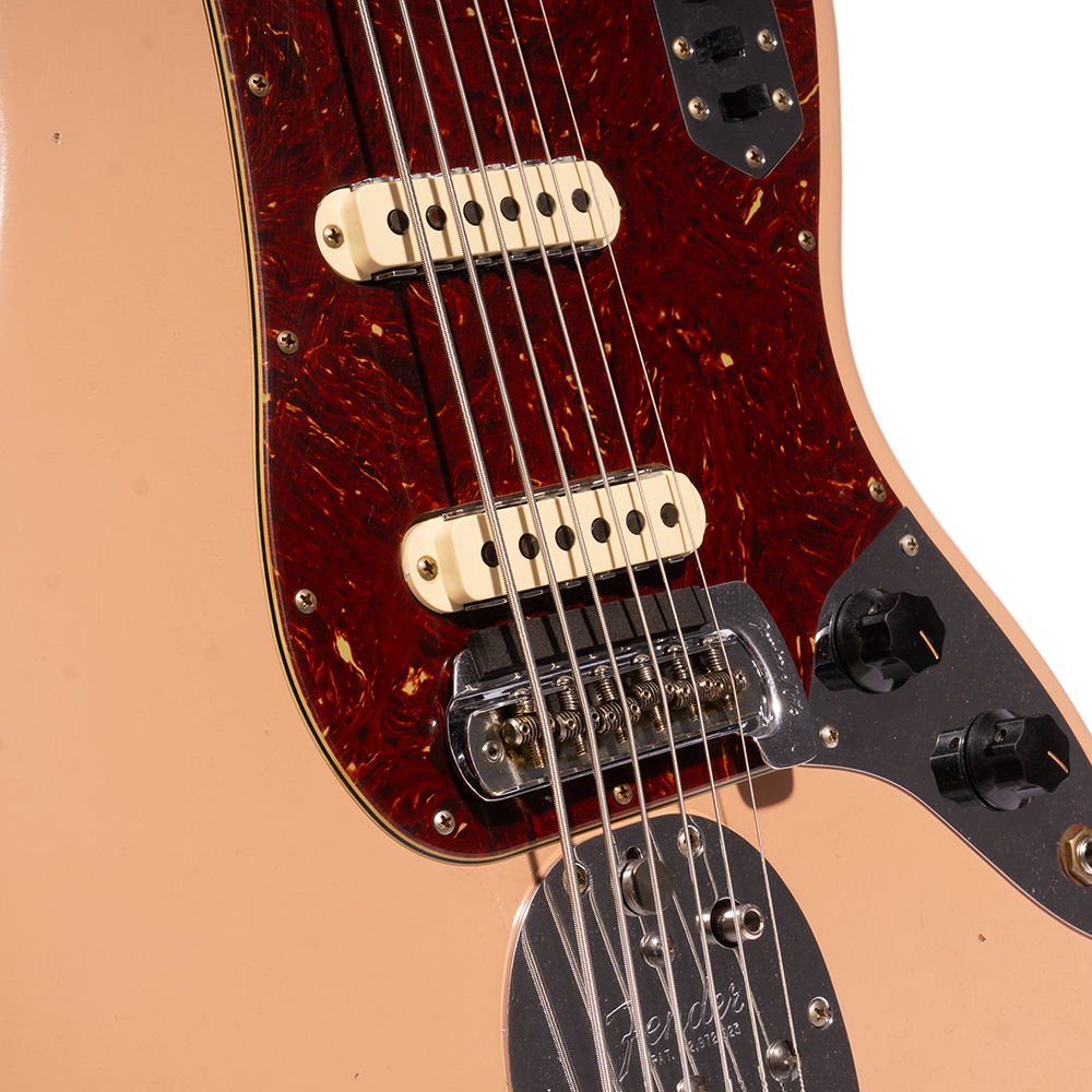 Fender Custom Shop Bass VI Journeyman Relic, Aged Dirty Shell Pink w/P