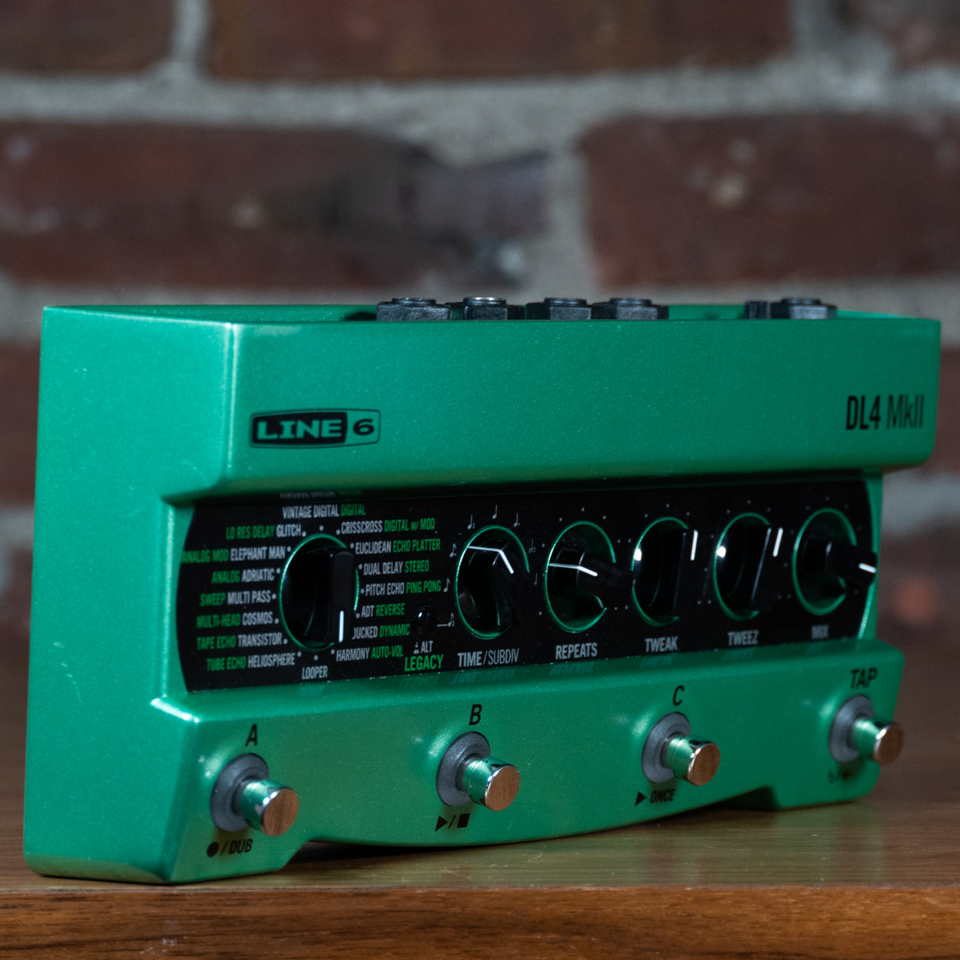 Line 6 DL4 MkII Delay Effect Pedal w/ Power Supply - Used