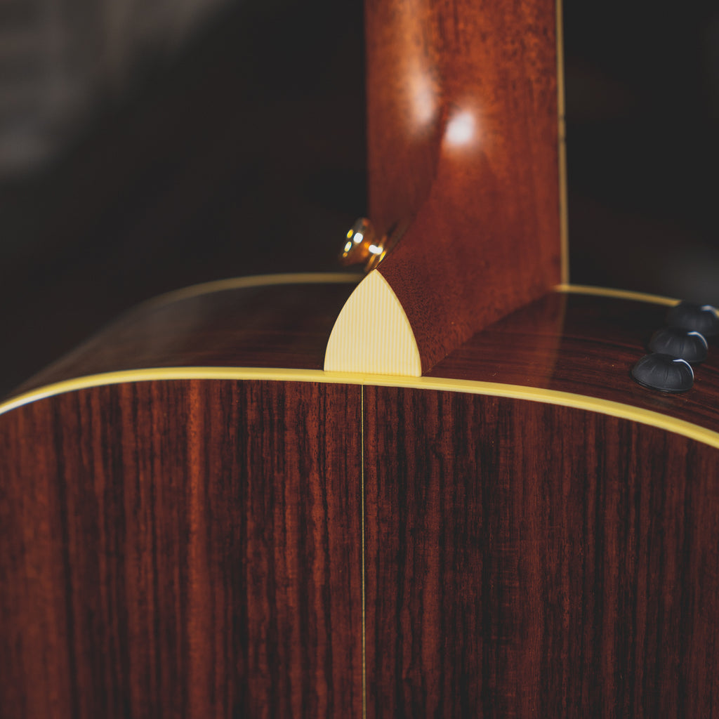 2012 Taylor GSE 12-String Acoustic Guitar, Sitka Spruce Top, Rosewood