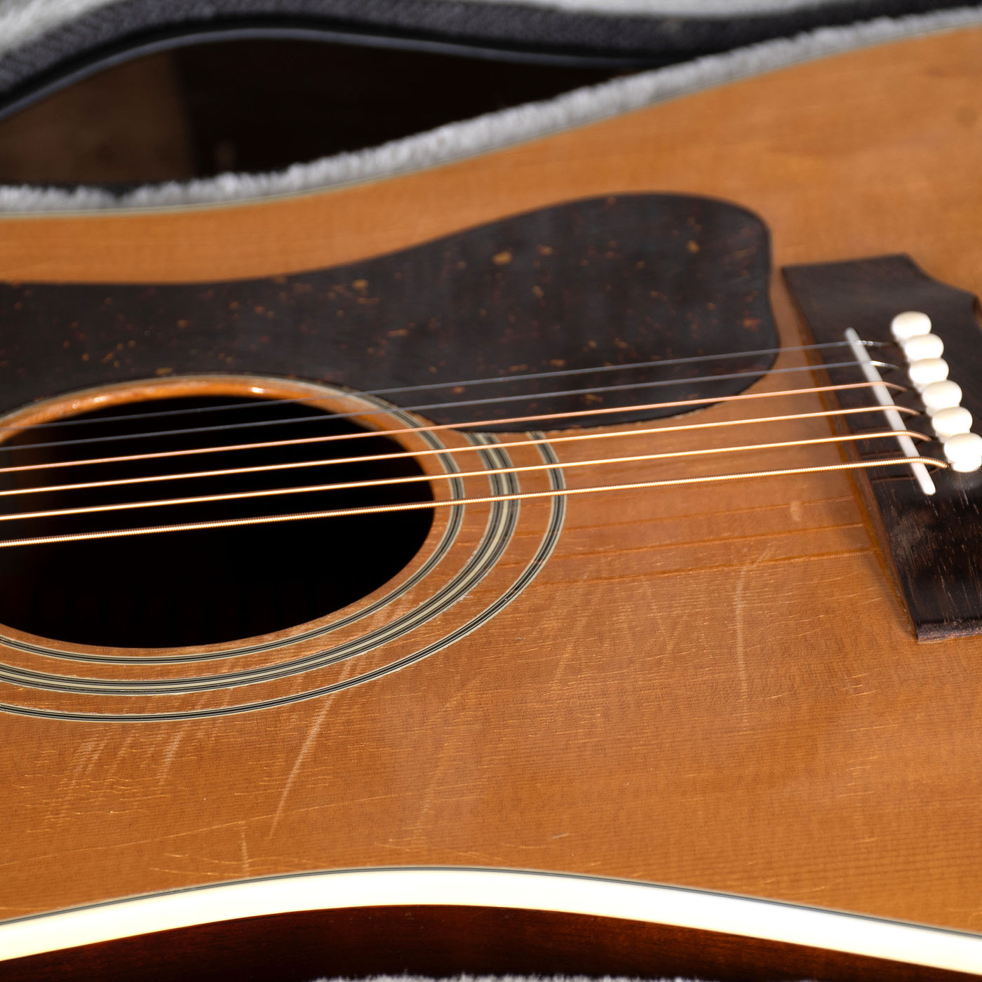 1979 Guild D-40C Acoustic Guitar, Natural with HSC - Used