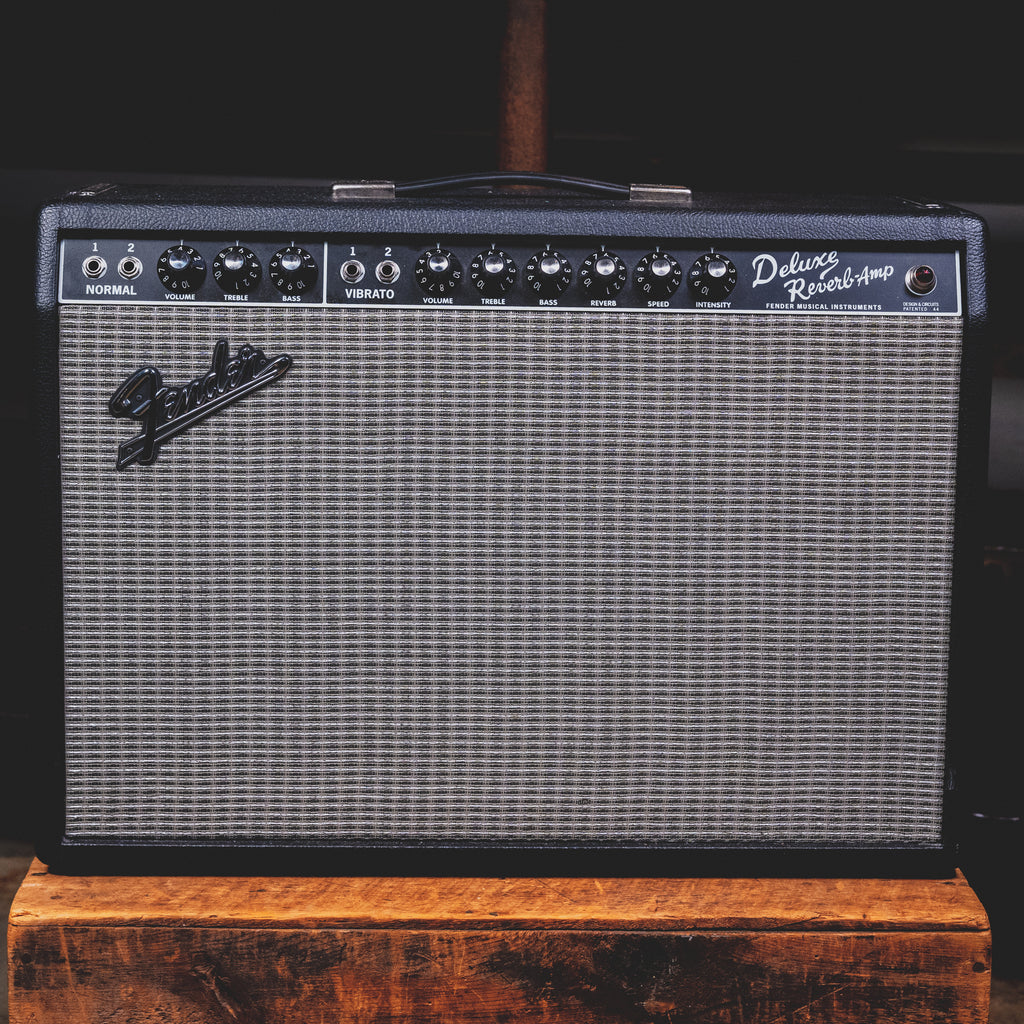 2017 Fender '65 Deluxe Reverb Reissue Guitar Combo Amp w/ Footswitch a