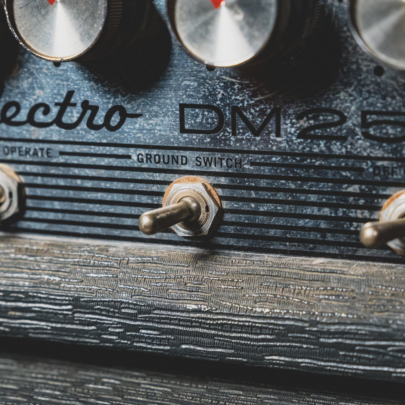 1960s Danelectro DM-25 Guitar Amp Head and Cabinet w/Footswitch and Sl