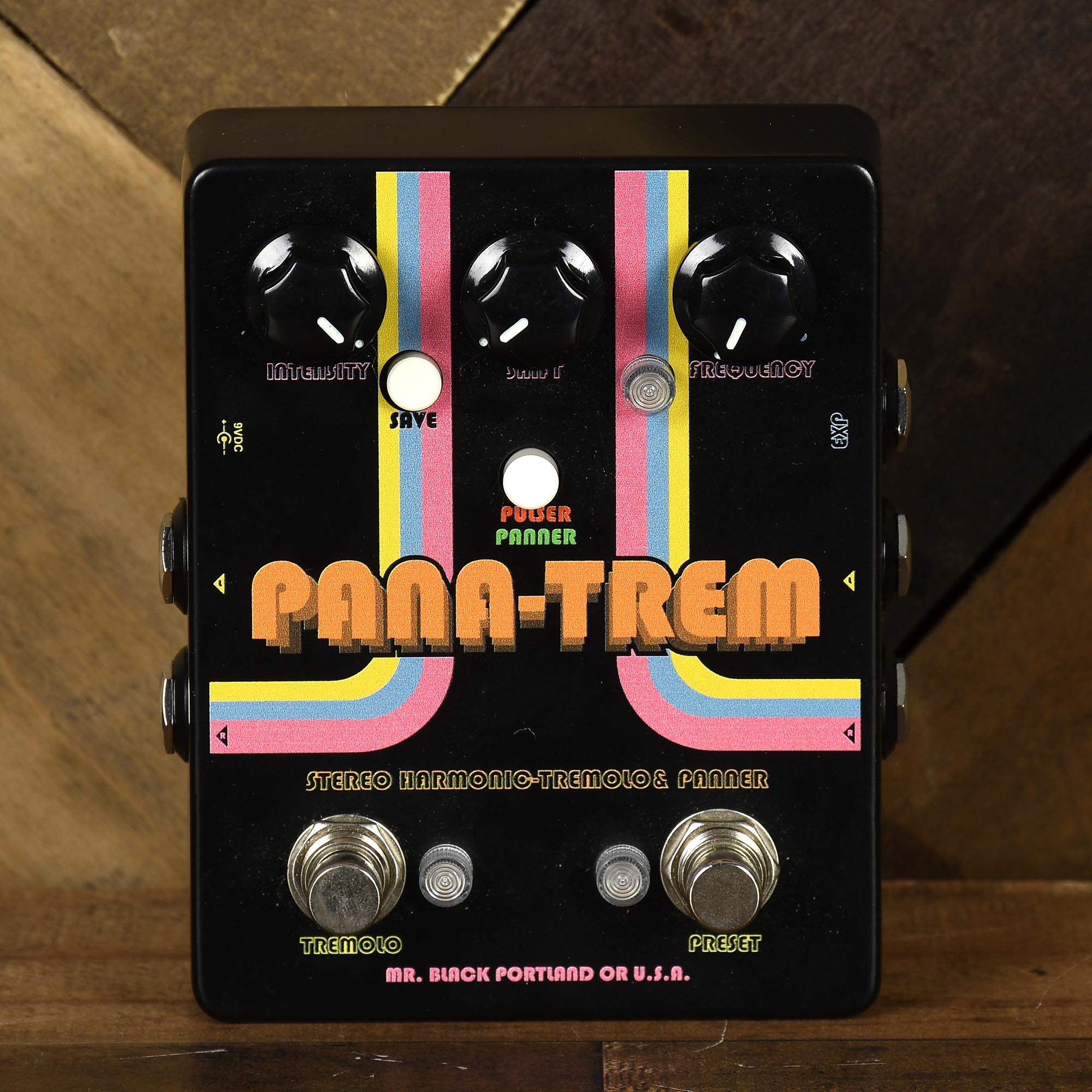 Mr. Black Pana Trem Stereo Trem With Box - Used