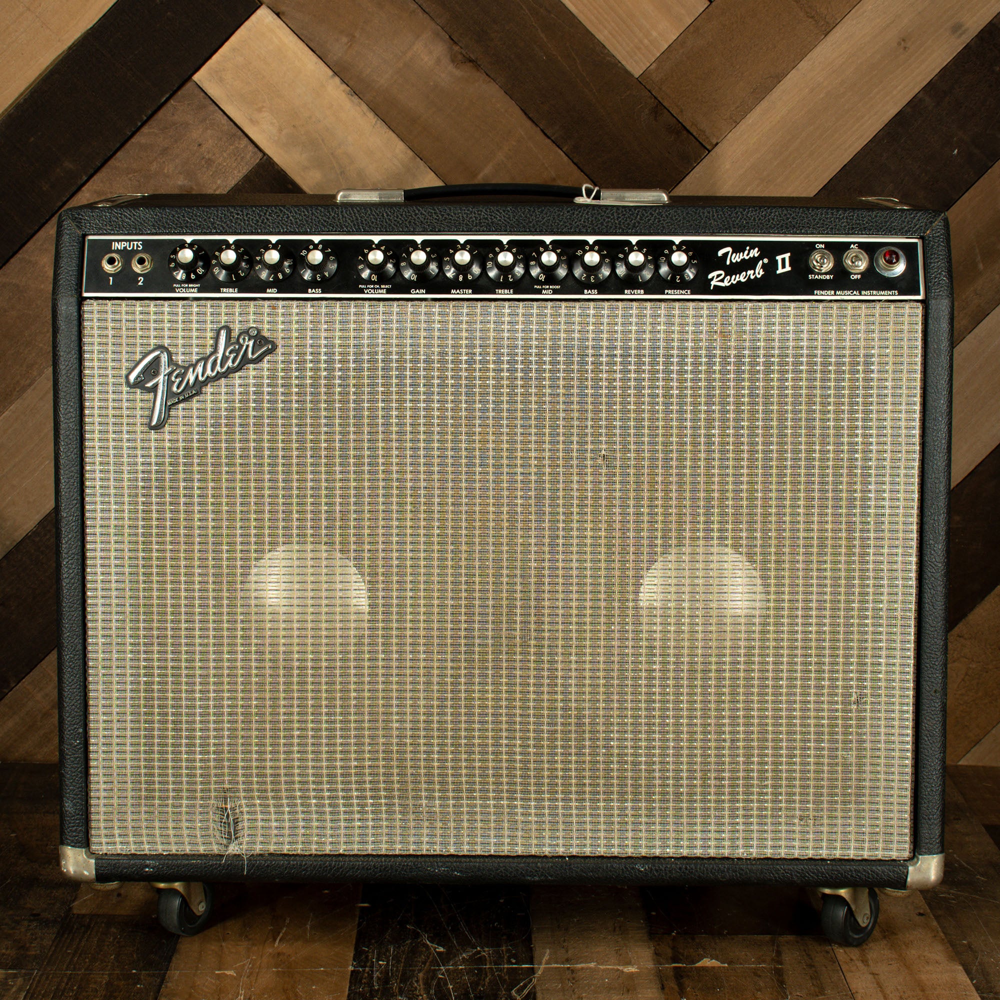Fender 1983 Twin Reverb II 2 Channel 105W 2x12 Combo Amplifier - Used