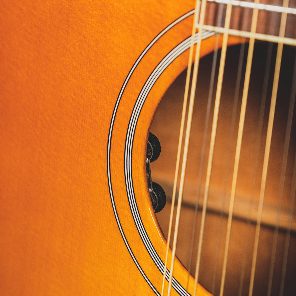 Gibson 2017 Limited Hummingbird 12 String Heritage Cherry Sunburst Wit