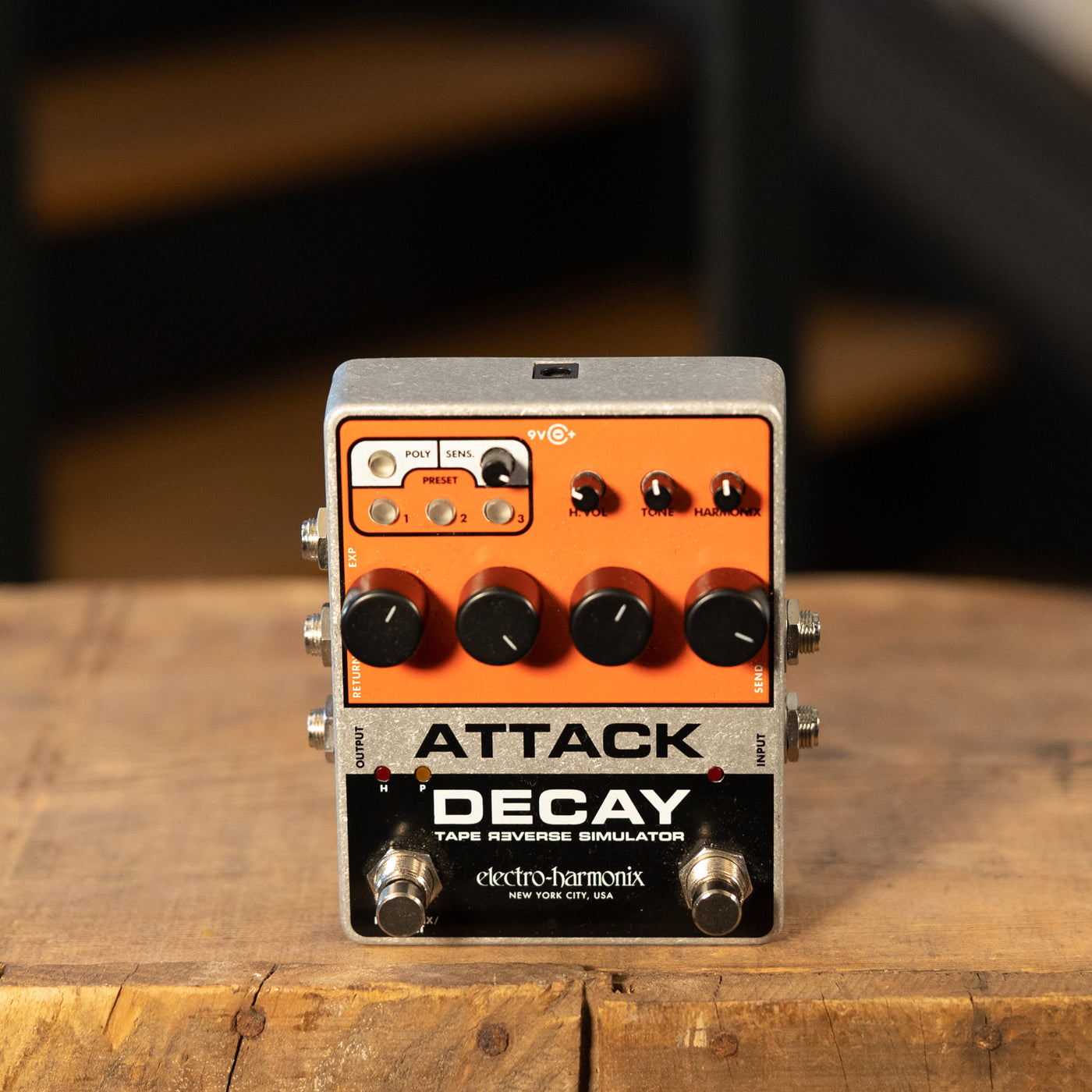 Electro Harmonix Attack Decay Tape Reverse Simulator Effect Pedal With